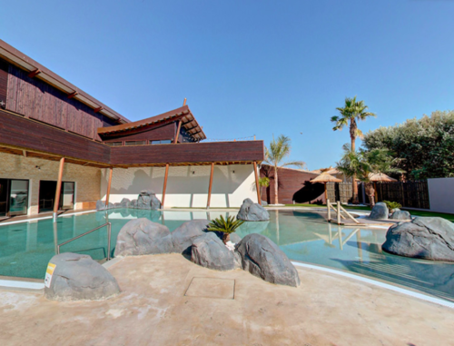 Pebble Pro - European Suppliers of Natural Pebble Pool Finishes