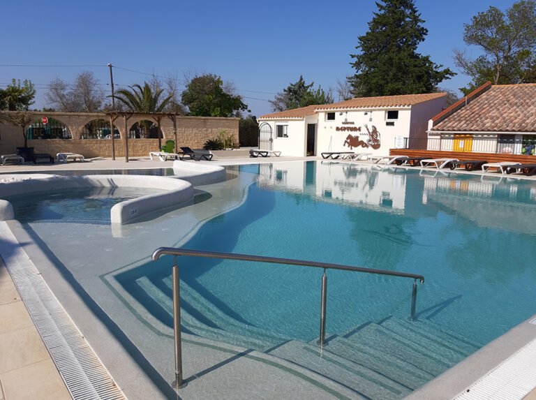 6 Tips to Maintain a Beautiful Pebble Pro Pool Finish - PEBBLE-PRO